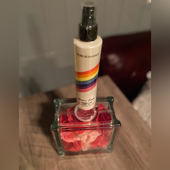 Bath & Body | Pure Love Body Dew Hydrating Body Oil | Poshmark